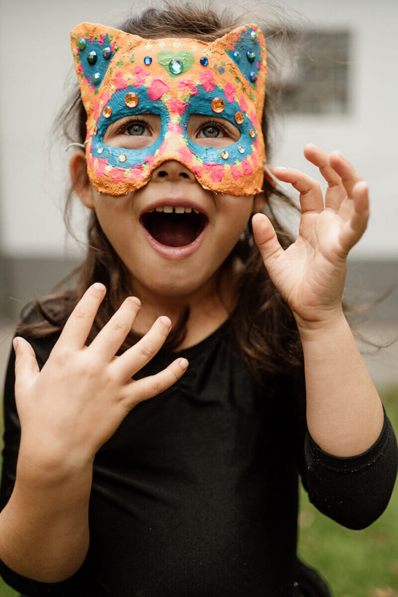 Halloween Basteln: 20 schaurig-schöne Ideen und Anleitungen