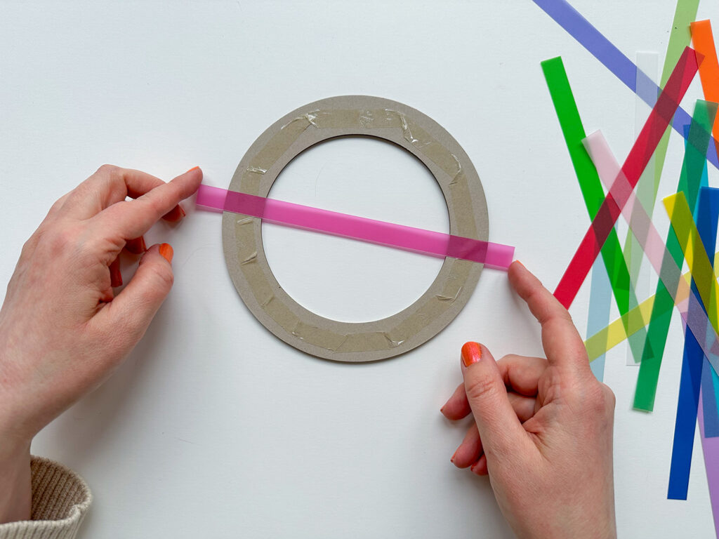 Sterne aus Transparentpapier: So bastelst du easy-peasy deine ...