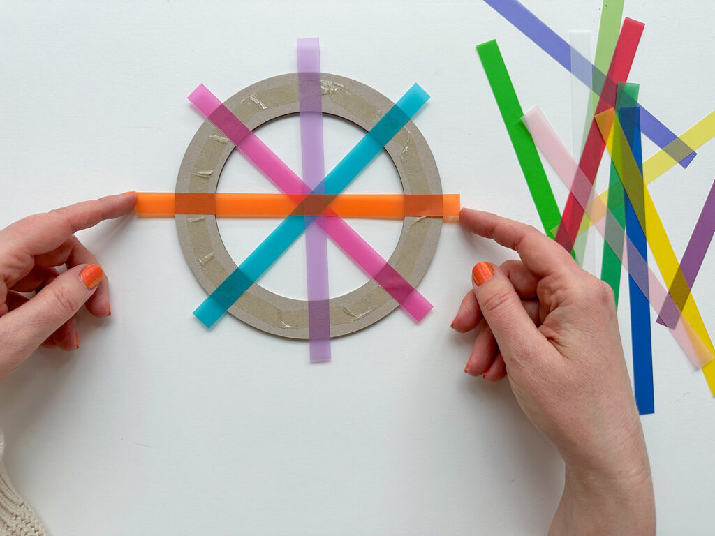 Sterne aus Transparentpapier: So bastelst du easy-peasy deine ...