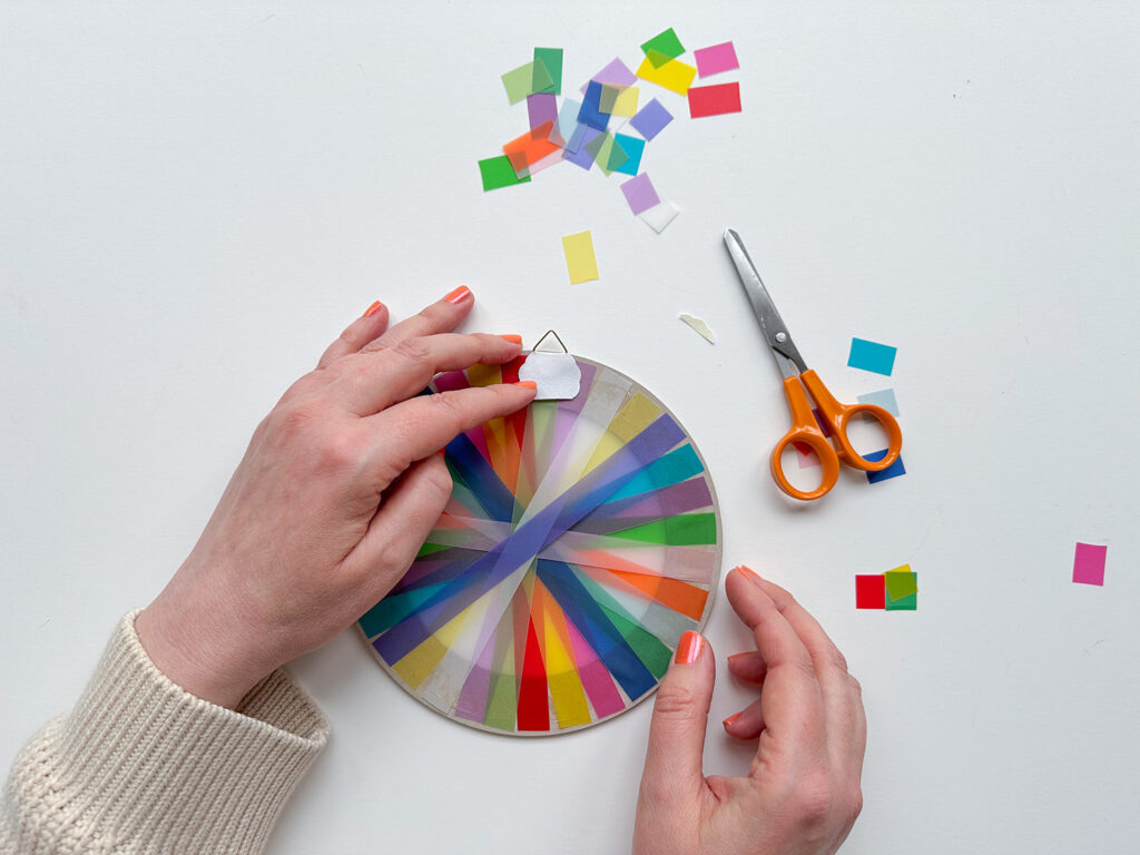 Sterne aus Transparentpapier: So bastelst du easy-peasy deine ...